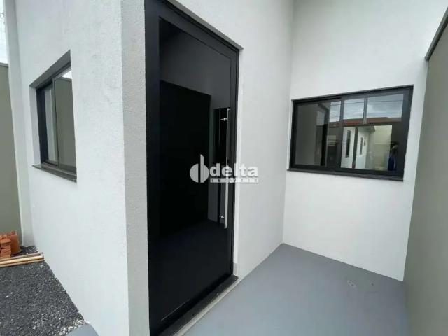 Casa / Sobrado para Venda em Uberlândia/MG Alto Umuarama 3 Quartos