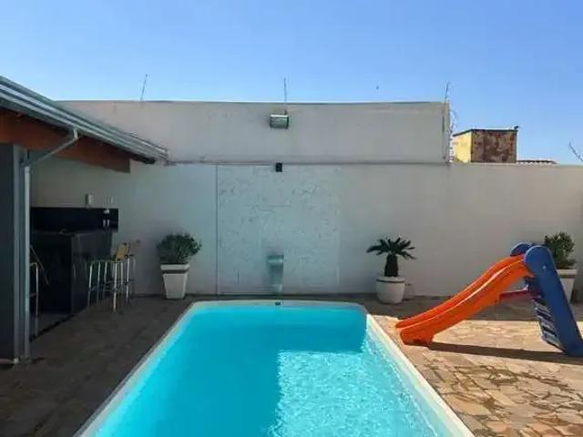 Casa / Sobrado para Venda em Uberlândia/MG Alto Umuarama 3 Quartos