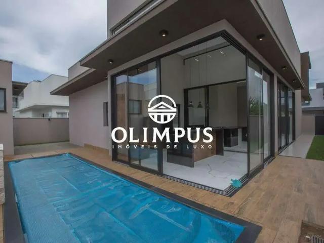 Casa / Sobrado para Venda em Uberlândia/MG Alphaville 3 Quartos