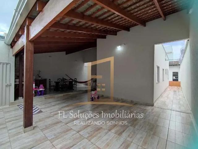 Casa / Sobrado para Venda em Uberlândia/MG Bosque dos Buritis 3 Quartos