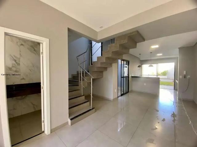 Casa / Sobrado para Venda em Uberlândia/MG Bosque dos Buritis 3 Quartos