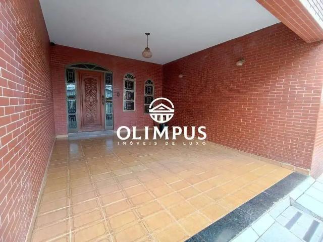 Casa / Sobrado para Venda em Uberlândia/MG Brasil 3 Quartos