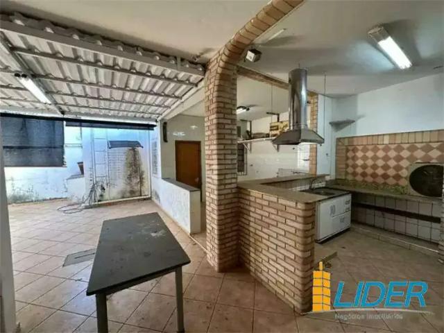Casa / Sobrado para Venda em Uberlândia/MG Brasil 3 Quartos