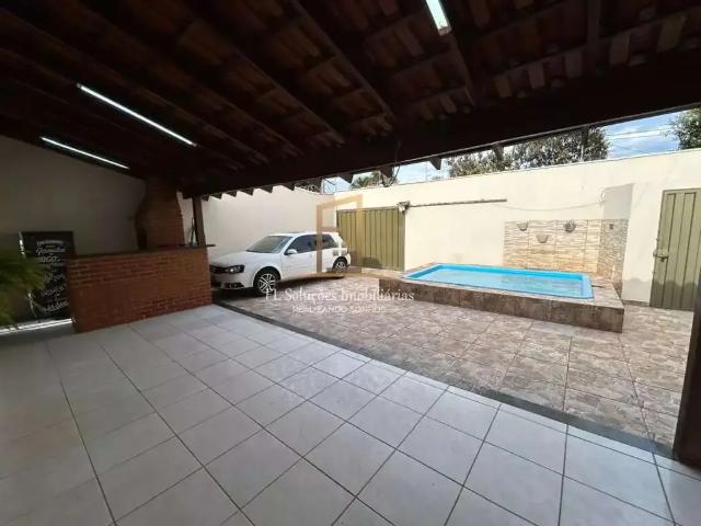 Casa / Sobrado para Venda em Uberlândia/MG Brasil 4 Quartos