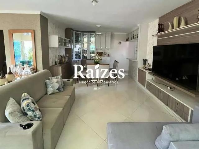 Casa / Sobrado para Venda em Uberlândia/MG Brasil 9 Quartos