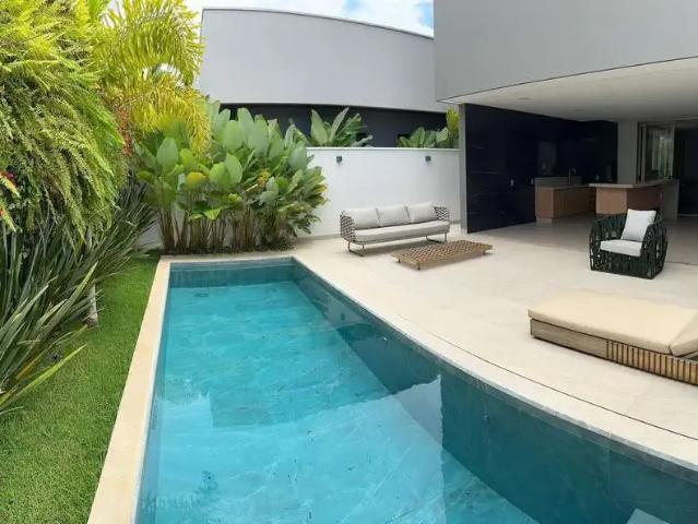 Casa / Sobrado para Venda em Uberlândia/MG Gávea 4 Quartos