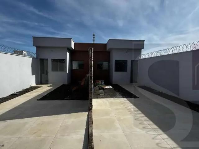 Casa / Sobrado para Venda em Uberlândia/MG Gávea Sul 2 Quartos