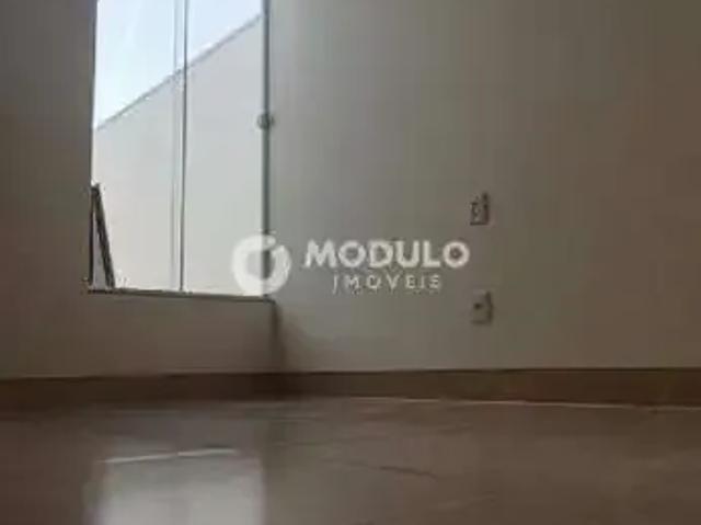 Casa / Sobrado para Venda em Uberlândia/MG Granada 2 Quartos
