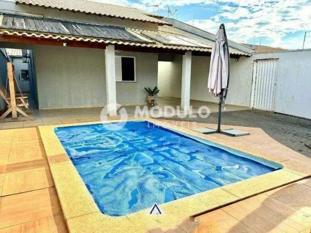 Casa / Sobrado para Venda em Uberlândia/MG Granada 3 Quartos
