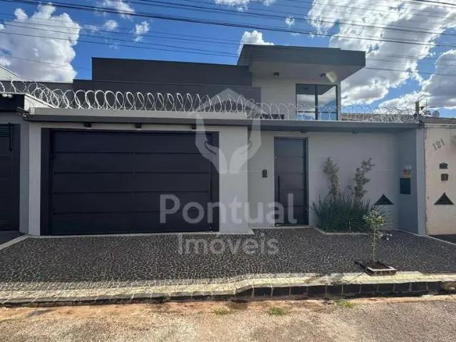 Casa / Sobrado para Venda em Uberlândia/MG Granada 3 Quartos