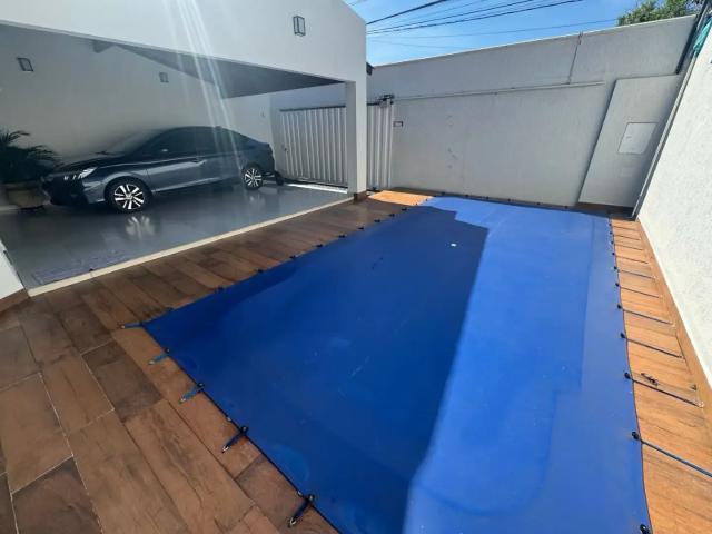Casa / Sobrado para Venda em Uberlândia/MG Granada 3 Quartos