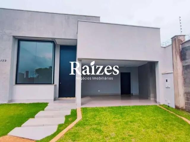 Casa / Sobrado para Venda em Uberlândia/MG Grand Ville 3 Quartos