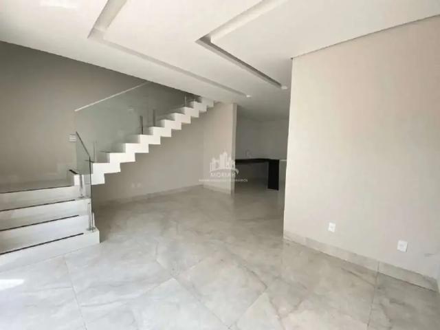 Casa / Sobrado para Venda em Uberlândia/MG Grand Ville 3 Quartos