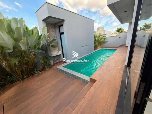 Casa / Sobrado para Venda em Uberlândia/MG Granja Marileusa 3 Quartos