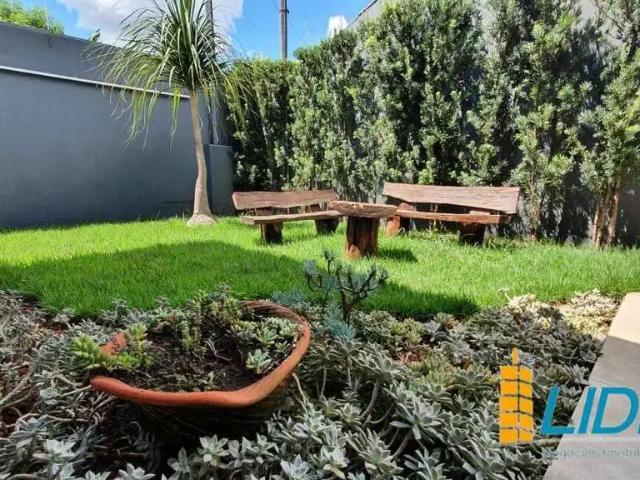 Casa / Sobrado para Venda em Uberlândia/MG Dona Zulmira 3 Quartos