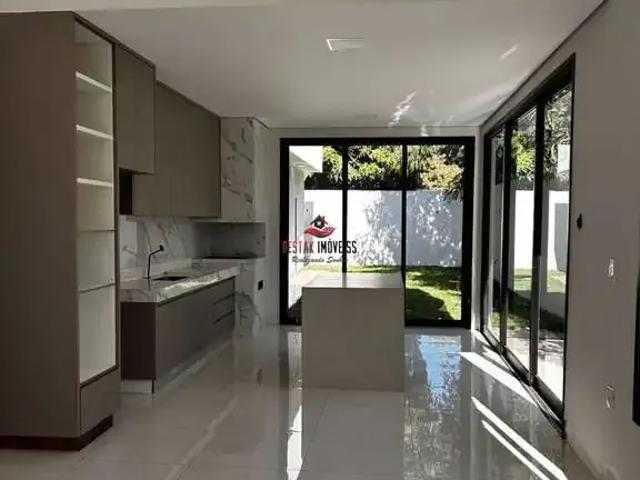 Casa / Sobrado para Venda em Uberlândia/MG Daniel Fonseca 3 Quartos