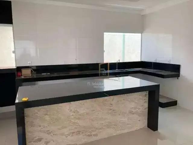 Casa / Sobrado para Venda em Uberlândia/MG Flamboyant 2 Quartos