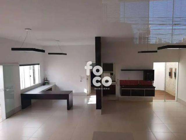 Casa / Sobrado para Venda em Uberlândia/MG Fundinho 3 Quartos
