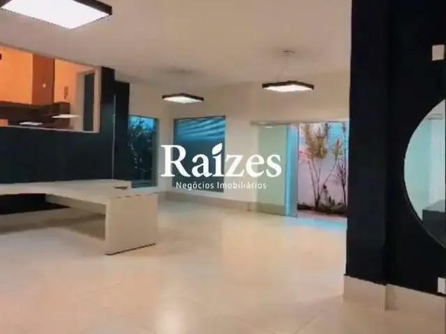 Casa / Sobrado para Venda em Uberlândia/MG Fundinho 3 Quartos