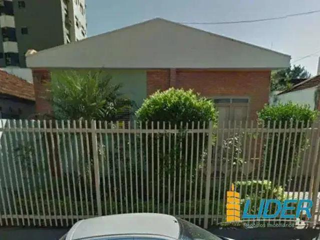 Casa / Sobrado para Venda em Uberlândia/MG Fundinho 3 Quartos