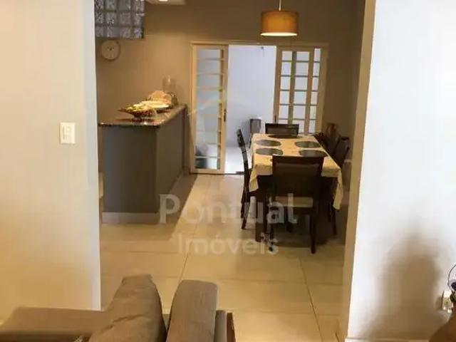 Casa / Sobrado para Venda em Uberlândia/MG Jaraguá 3 Quartos