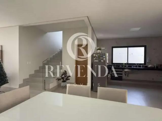 Casa / Sobrado para Venda em Uberlândia/MG Jaraguá 3 Quartos