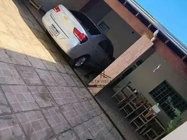 Casa / Sobrado para Venda em Uberlândia/MG Jardim América I 3 Quartos