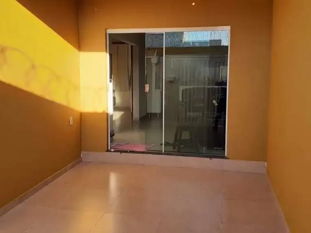 Casa / Sobrado para Venda em Uberlândia/MG Jardim América II 2 Quartos