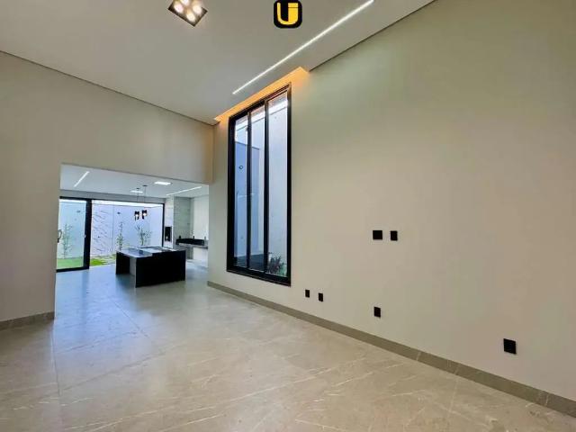 Casa / Sobrado para Venda em Uberlândia/MG Jardim Botânico 3 Quartos