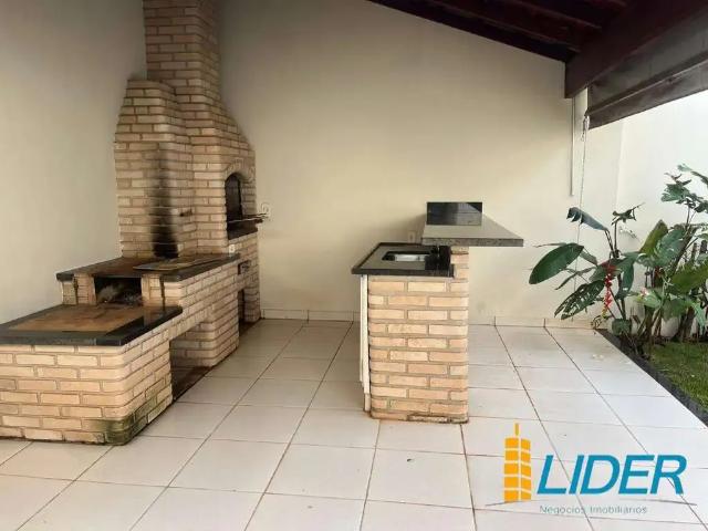 Casa / Sobrado para Venda em Uberlândia/MG Jardim Botânico 3 Quartos