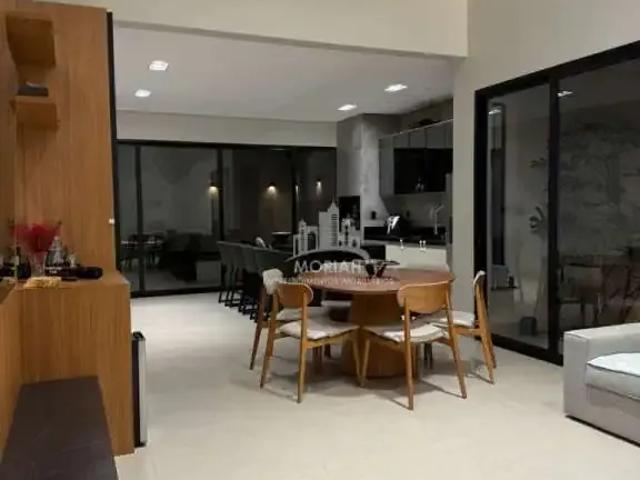 Casa / Sobrado para Venda em Uberlândia/MG Jardim Botânico 3 Quartos