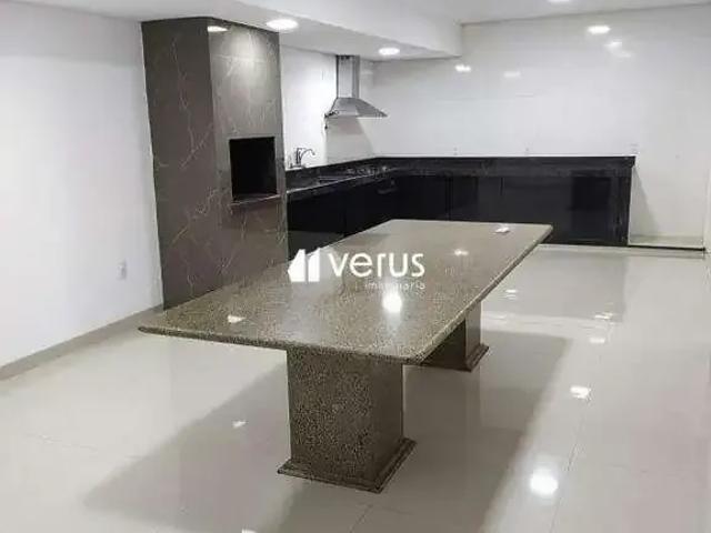 Casa / Sobrado para Venda em Uberlândia/MG Jardim Botânico 3 Quartos