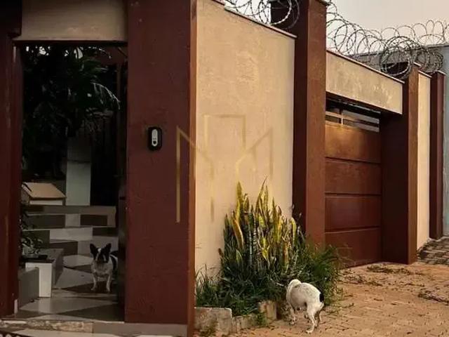 Casa / Sobrado para Venda em Uberlândia/MG Jardim Botânico 3 Quartos