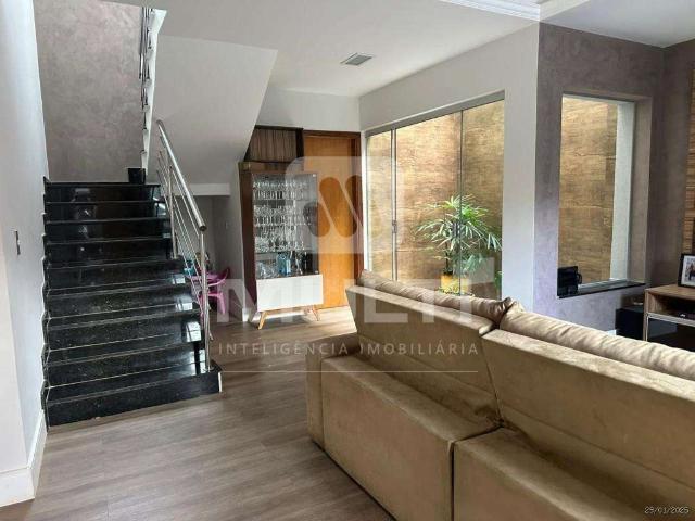 Casa / Sobrado para Venda em Uberlândia/MG Jardim Botânico 3 Quartos