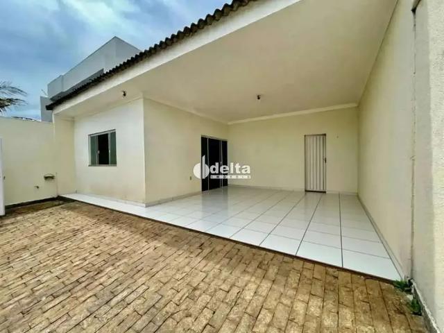 Casa / Sobrado para Venda em Uberlândia/MG Jardim Botânico 3 Quartos