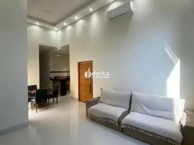 Casa / Sobrado para Venda em Uberlândia/MG Jardim Botânico 4 Quartos