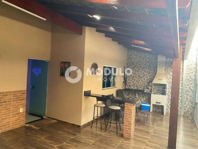 Casa / Sobrado para Venda em Uberlândia/MG Jardim Brasília 2 Quartos