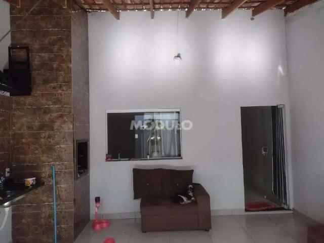 Casa / Sobrado para Venda em Uberlândia/MG Jardim Canaã 2 Quartos