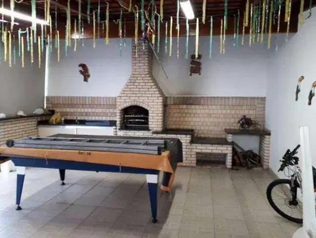 Casa / Sobrado para Venda em Uberlândia/MG Jardim Colina 3 Quartos