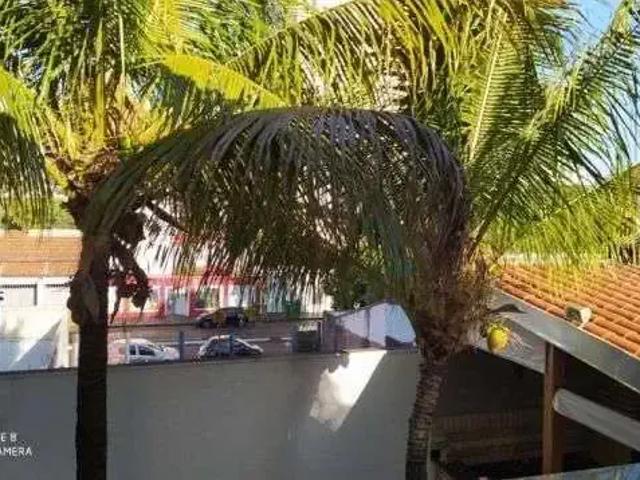 Casa / Sobrado para Venda em Uberlândia/MG Jardim Colina 3 Quartos