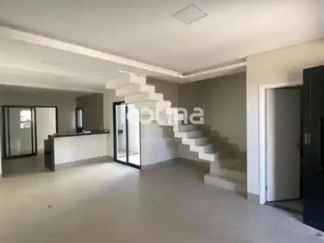 Casa / Sobrado para Venda em Uberlândia/MG Jardim Colina 3 Quartos