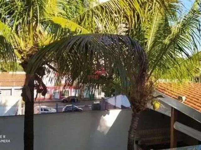 Casa / Sobrado para Venda em Uberlândia/MG Jardim Colina 3 Quartos