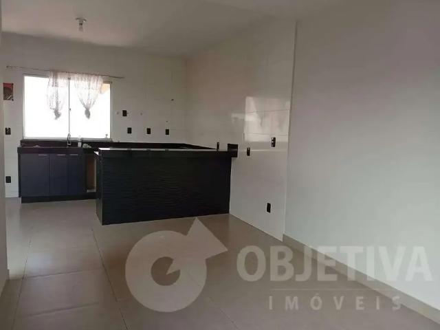 Casa / Sobrado para Venda em Uberlândia/MG Jardim Europa 2 Quartos