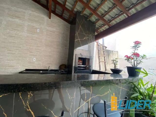 Casa / Sobrado para Venda em Uberlândia/MG Jardim Europa 2 Quartos