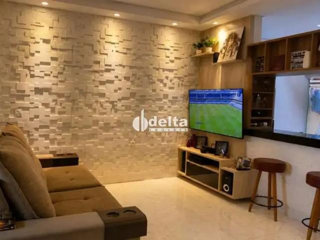 Casa / Sobrado para Venda em Uberlândia/MG Jardim Europa 2 Quartos