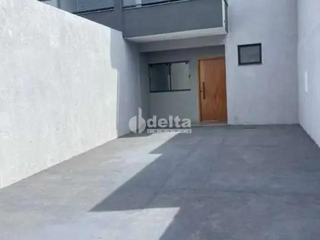 Casa / Sobrado para Venda em Uberlândia/MG Jardim Europa 2 Quartos