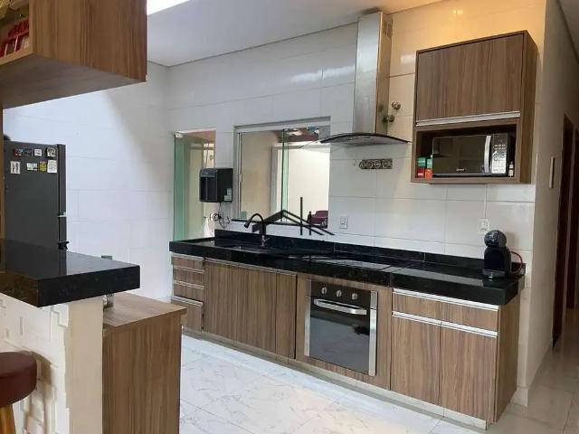 Casa / Sobrado para Venda em Uberlândia/MG Jardim Europa 2 Quartos