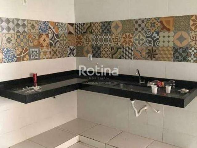 Casa / Sobrado para Venda em Uberlândia/MG Jardim Europa 2 Quartos