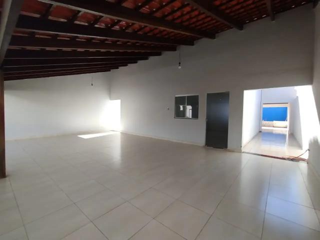Casa / Sobrado para Venda em Uberlândia/MG Jardim Europa 2 Quartos
