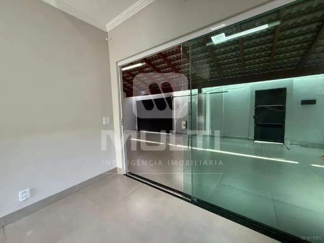 Casa / Sobrado para Venda em Uberlândia/MG Jardim Europa 2 Quartos